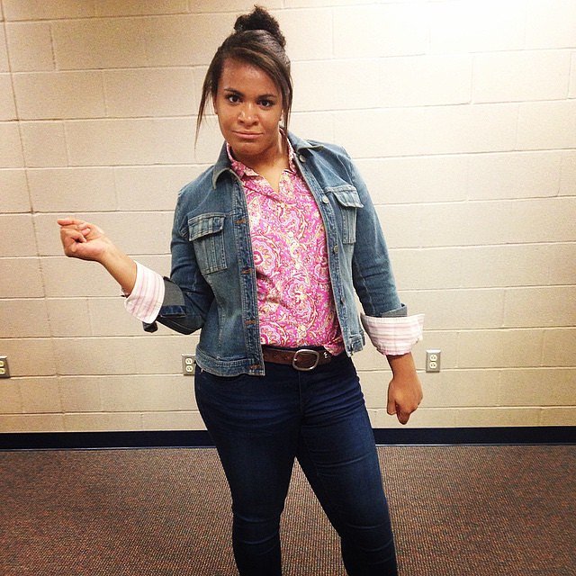 Raven Baxter The Costume Oops We Did It Again 31 Millennial Costumes That Are So Fetch