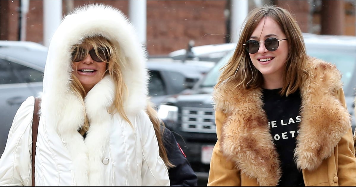 Kate Hudson And Dakota Johnson In Aspen December 2015 Popsugar Celebrity