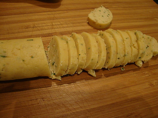 Cheddar and Rosemary Crackers