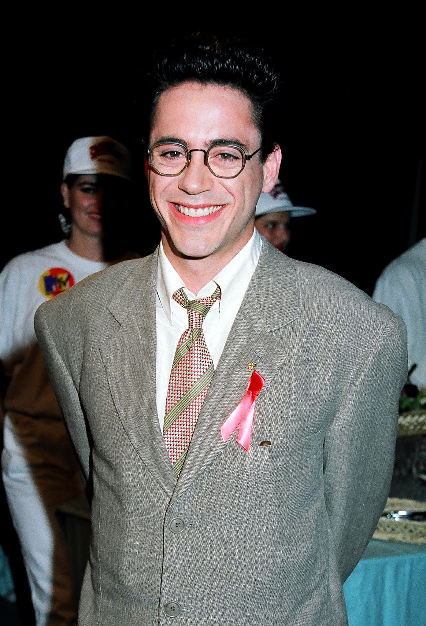 Robert Downey Jr. looked like this. | The Most '90s-tastic Moments From ...
