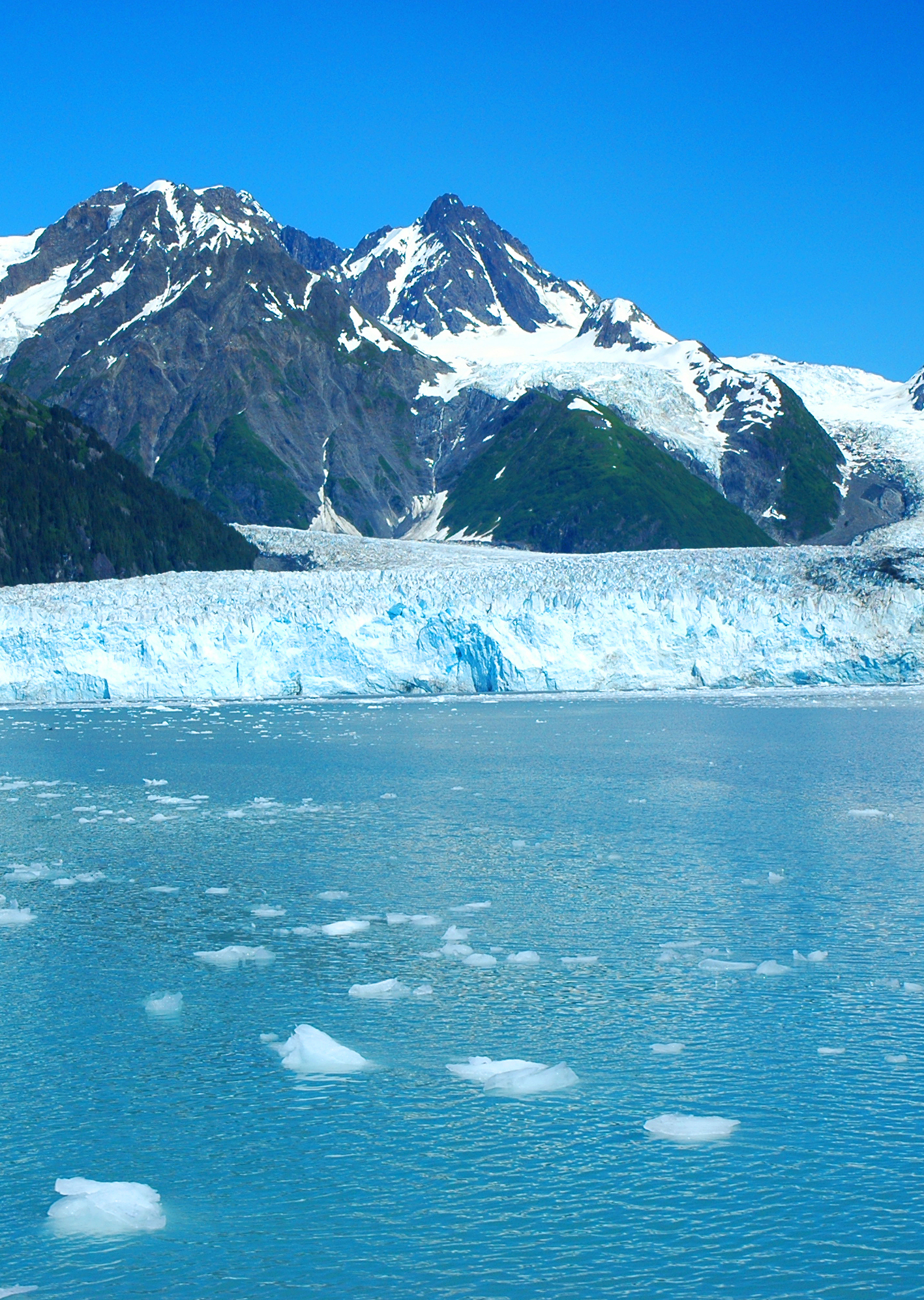 Prince William Sound | 32 Surreal Travel Spots You Won't Believe Exist ...