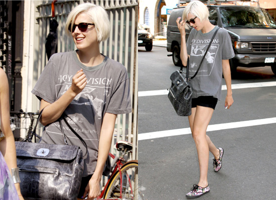 Photos Of Agyness Deyn In New York Copy Her Style Band T Shirt Popsugar Fashion Uk