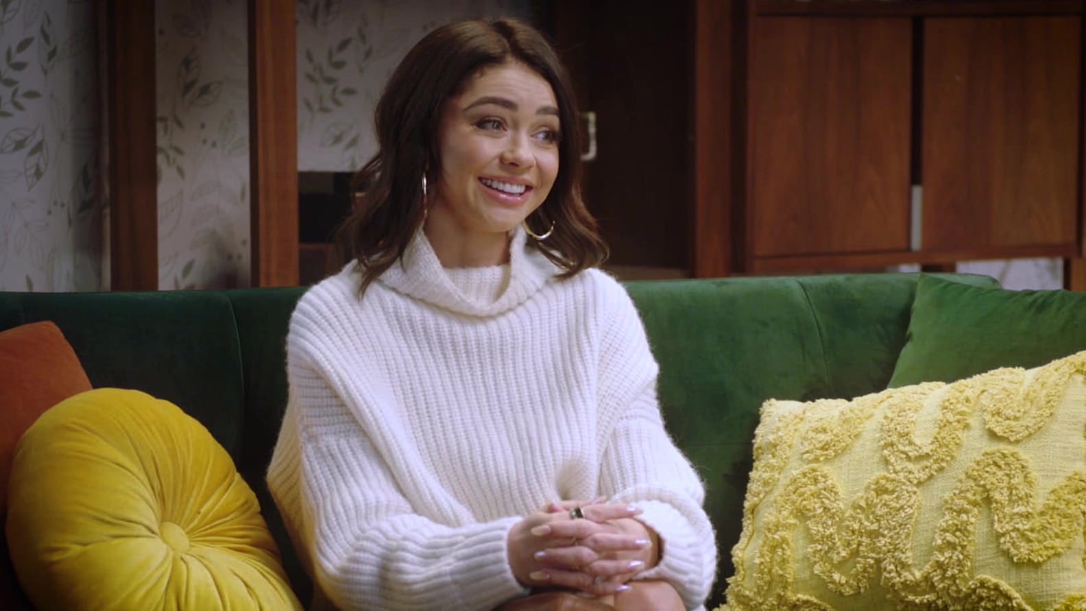 Sarah Hyland Talks About Her Love of Hats | PS UK Fashion
