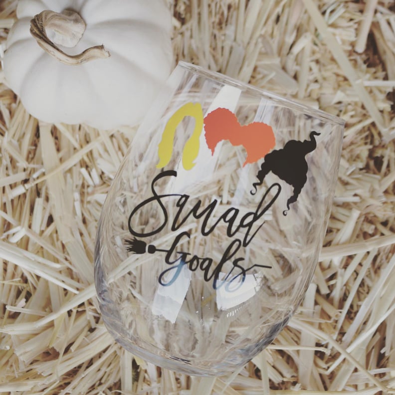 25+ Hocus Pocus Wine Glasses That Are Truly Perfect | PS Food