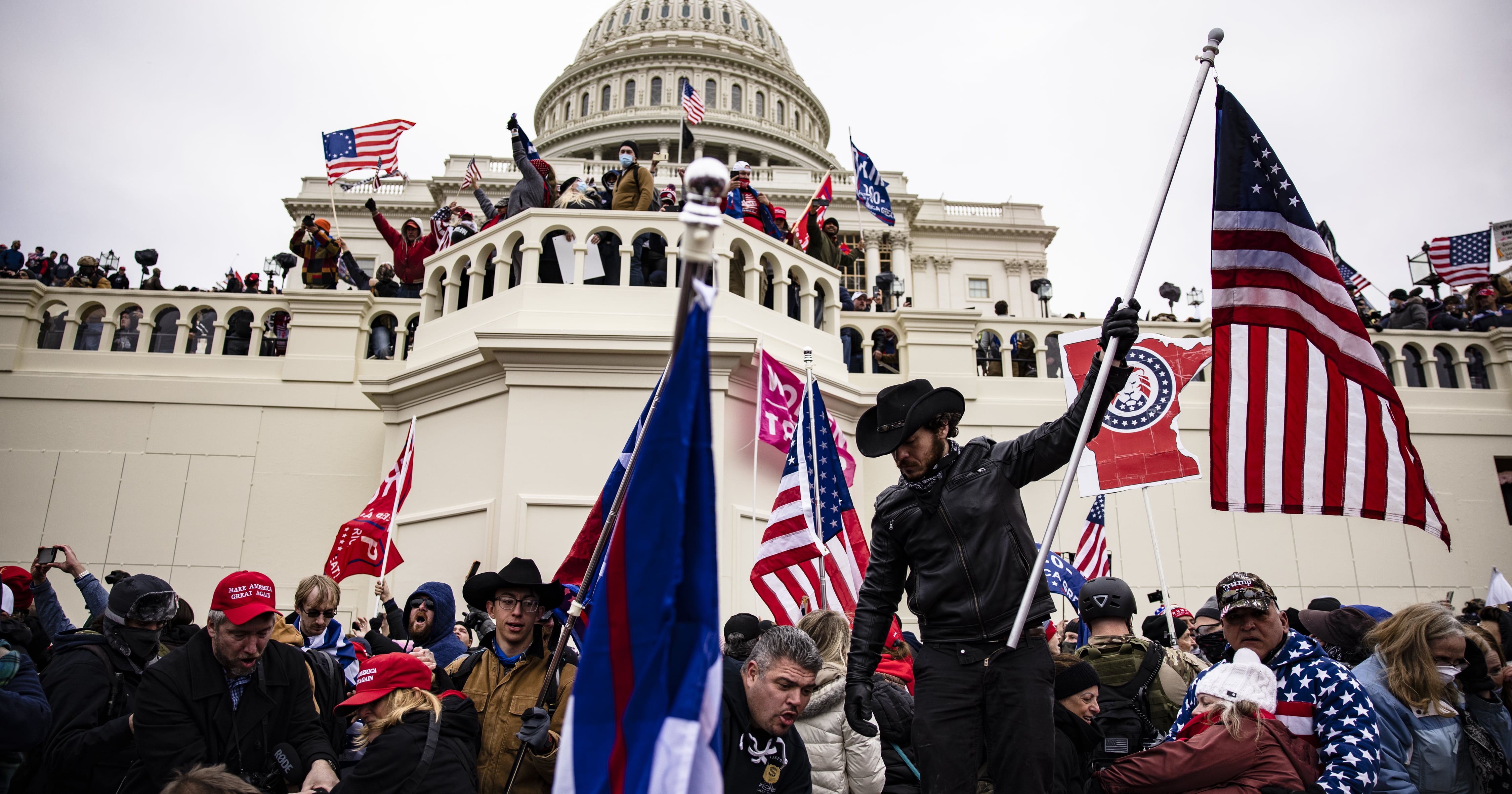 How the Policing of the DC Riots Reinforces White Privilege | PS News