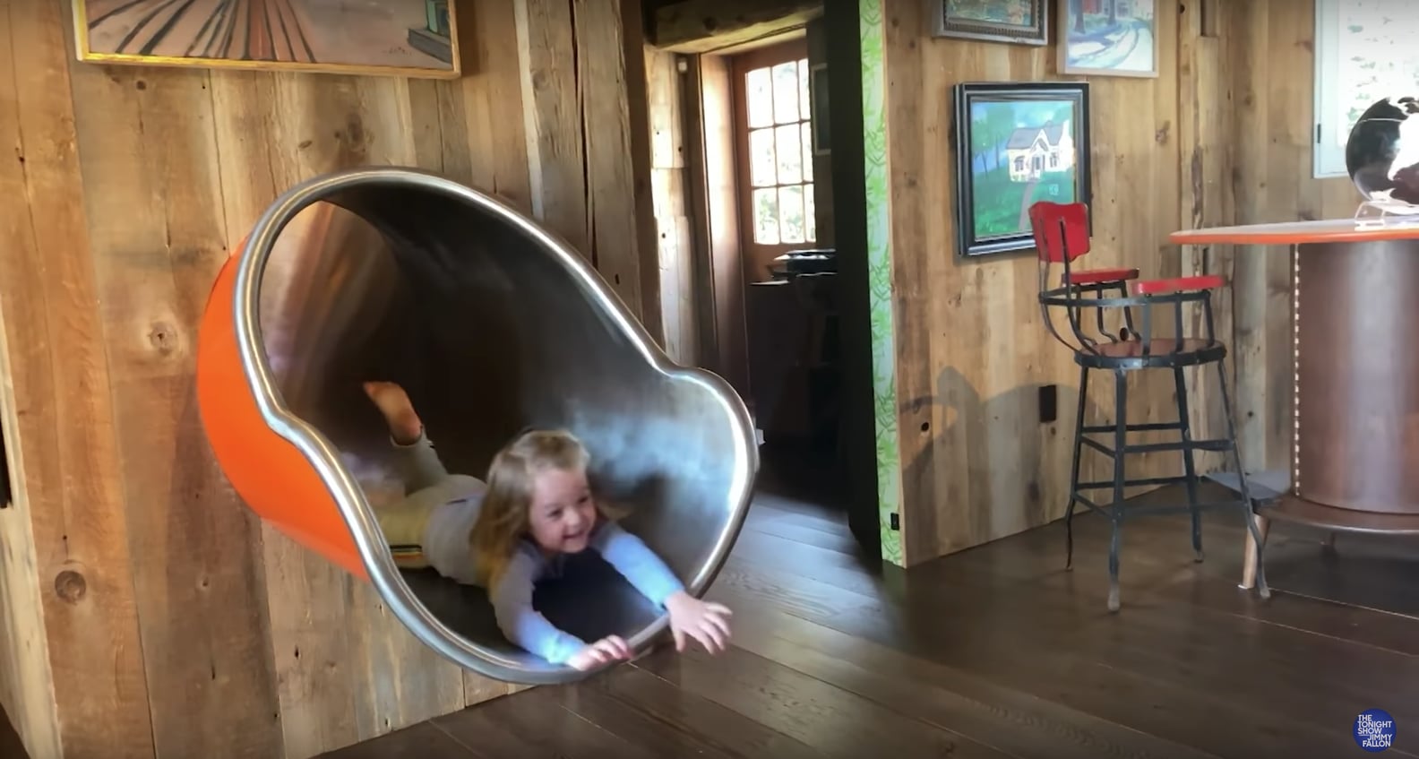 Jimmy Fallon Shows Off His Quirky House on The Tonight Show | PS Home