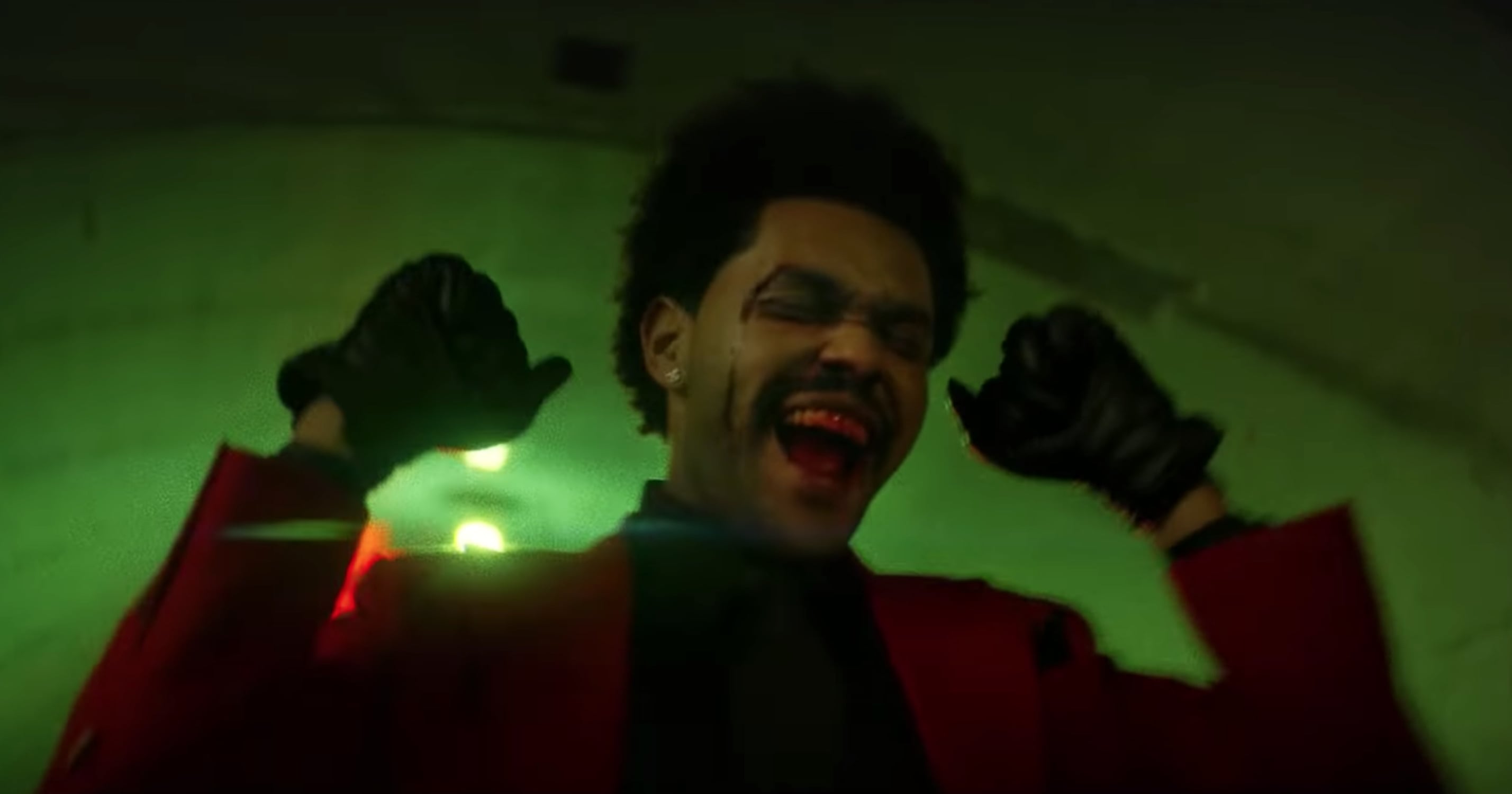 Watch The Weeknd's "Blinding Lights" Music Video | PS Entertainment