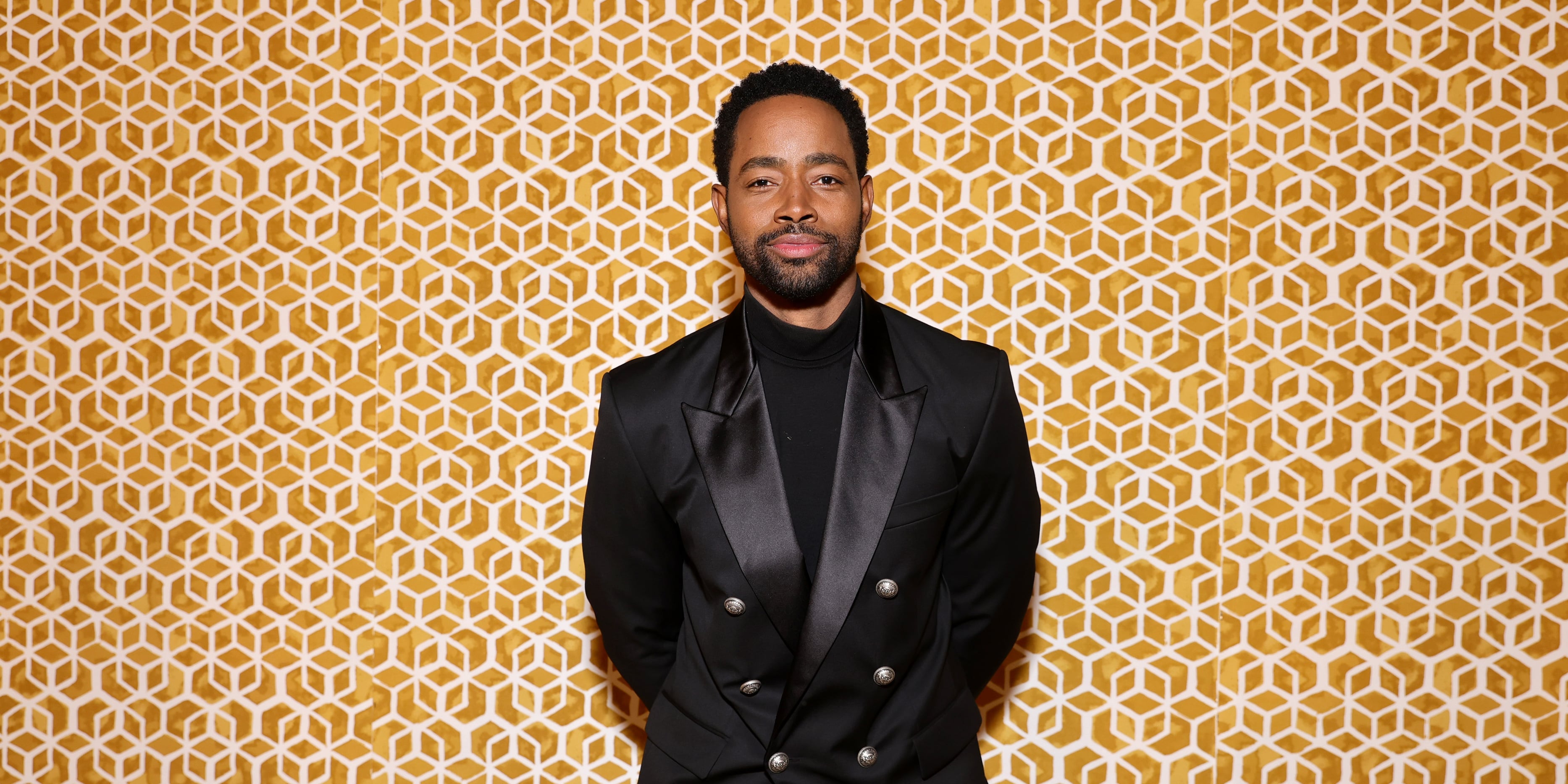 Jay Ellis Reveals the Book He's Gifting Everyone | PS Celebrity