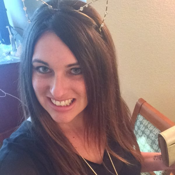 Heather Flores - POPSUGAR