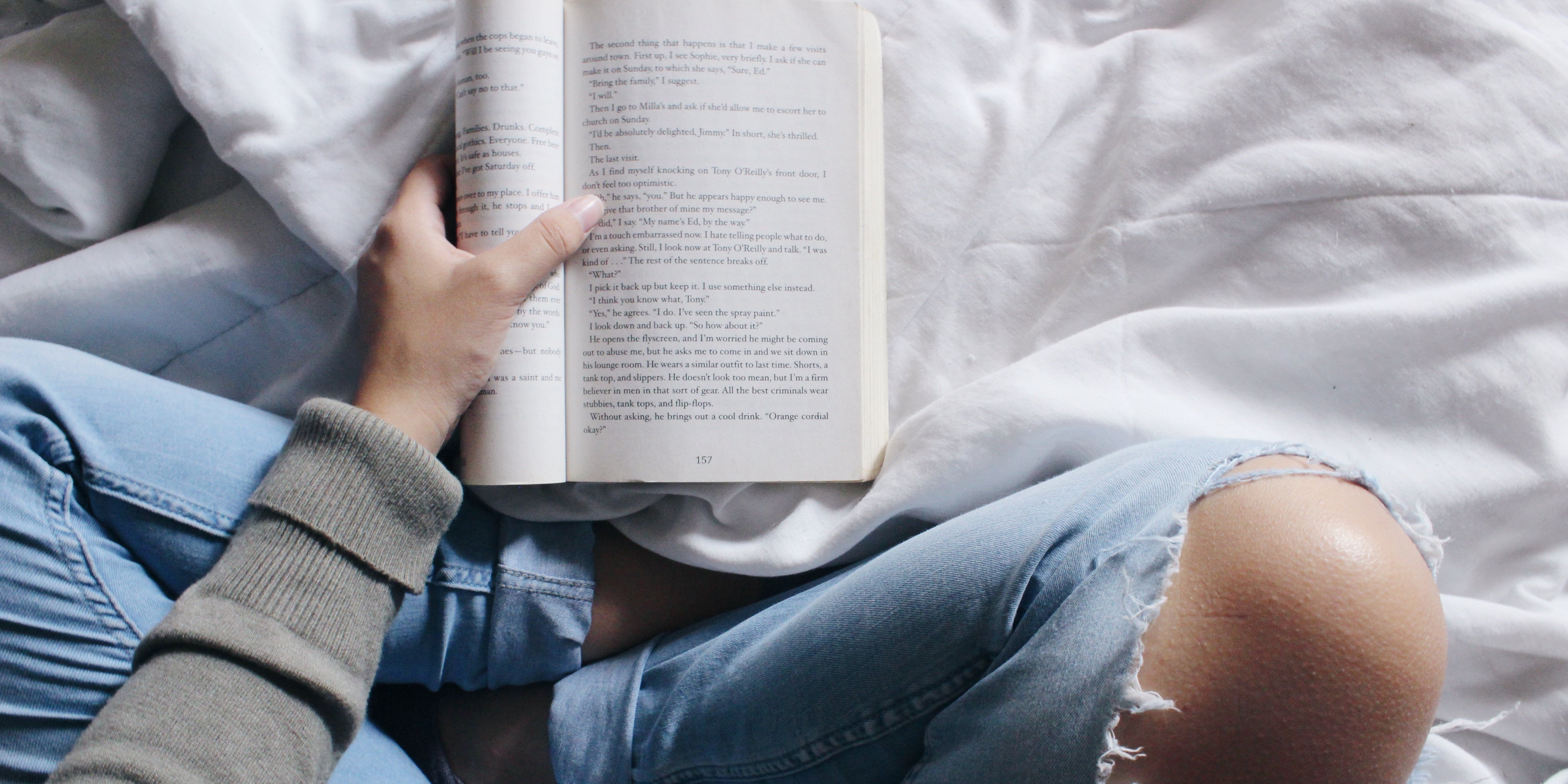 How Reading Helps With Anxiety | PS Smart Living