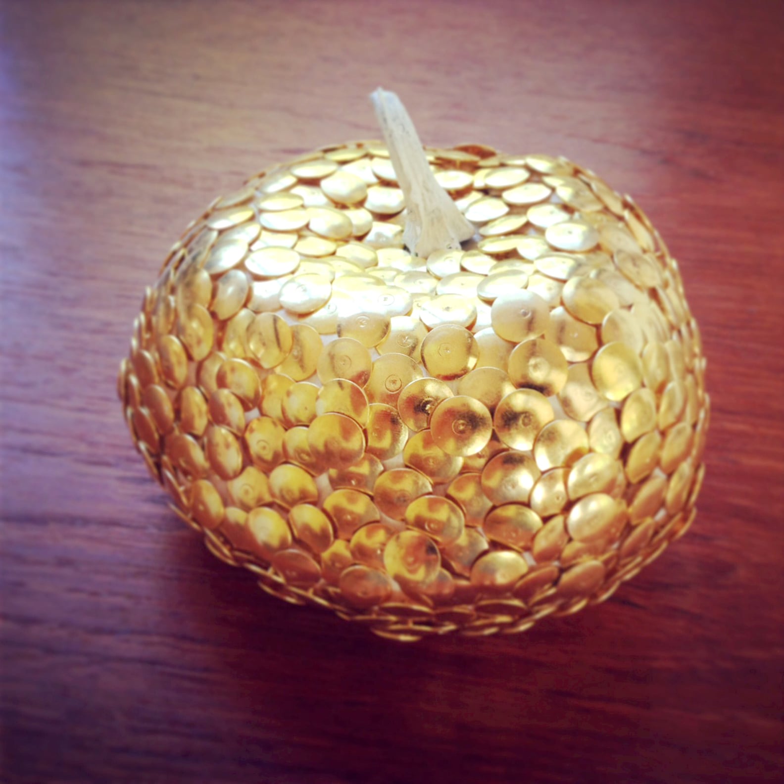 DIY Thumbtack Pumpkin | PS Smart Living