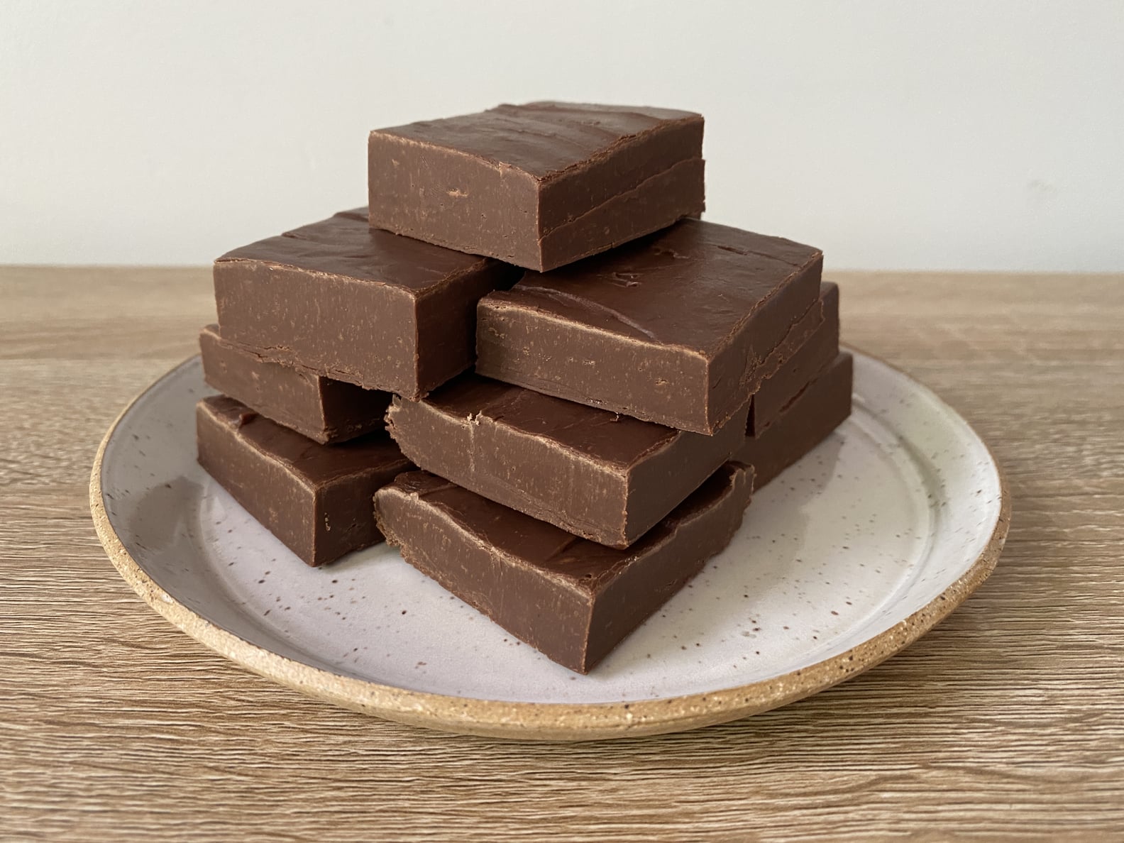 2-Ingredient No-Bake Fudge Recipe With Photos | PS UK Food