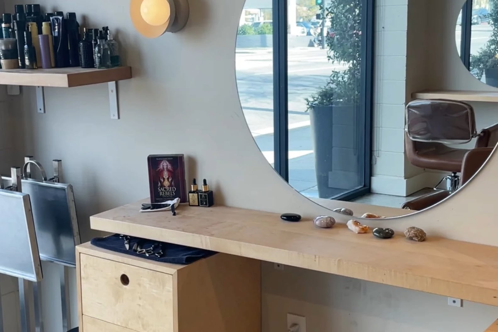 I Tried a Reiki Energy Healing Haircut: See Photos | PS Beauty