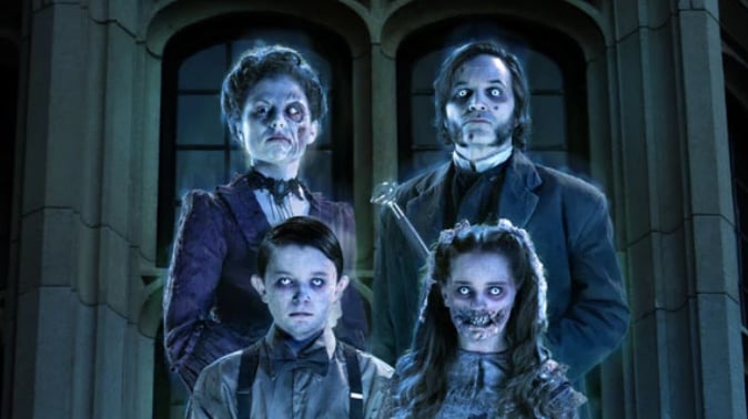 Halloween Holographic Projector Decorations | POPSUGAR Home