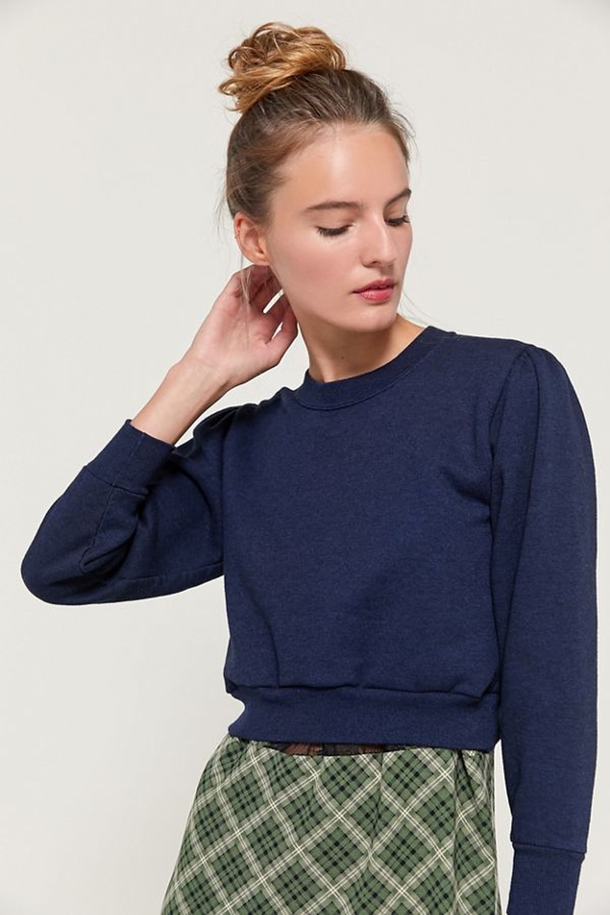 The Best Vintage-Inspired Sweatshirts For Fall 2019 | PS Fashion