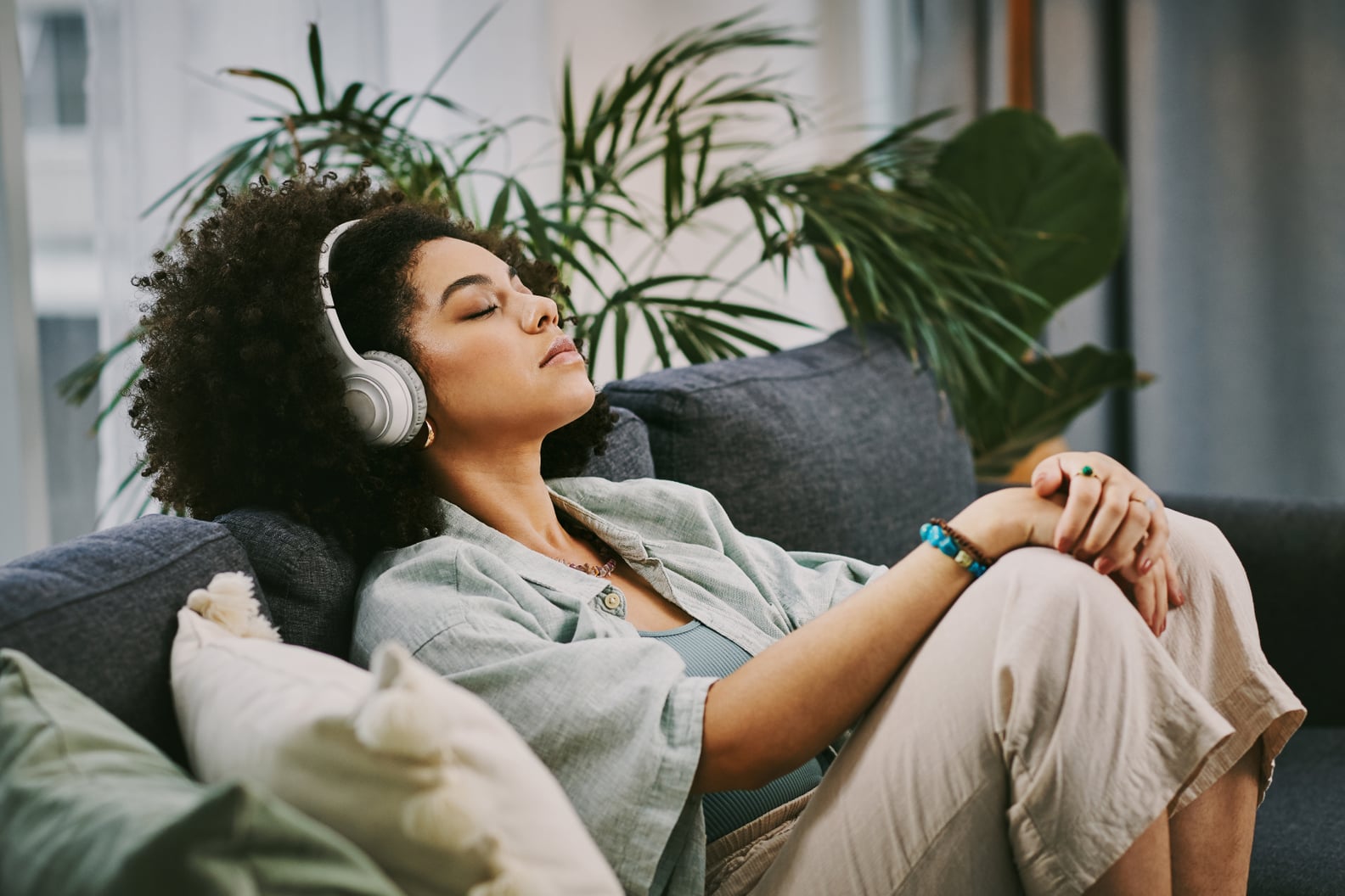 I Tried Sound Therapy for Chronic Pain | PS Health