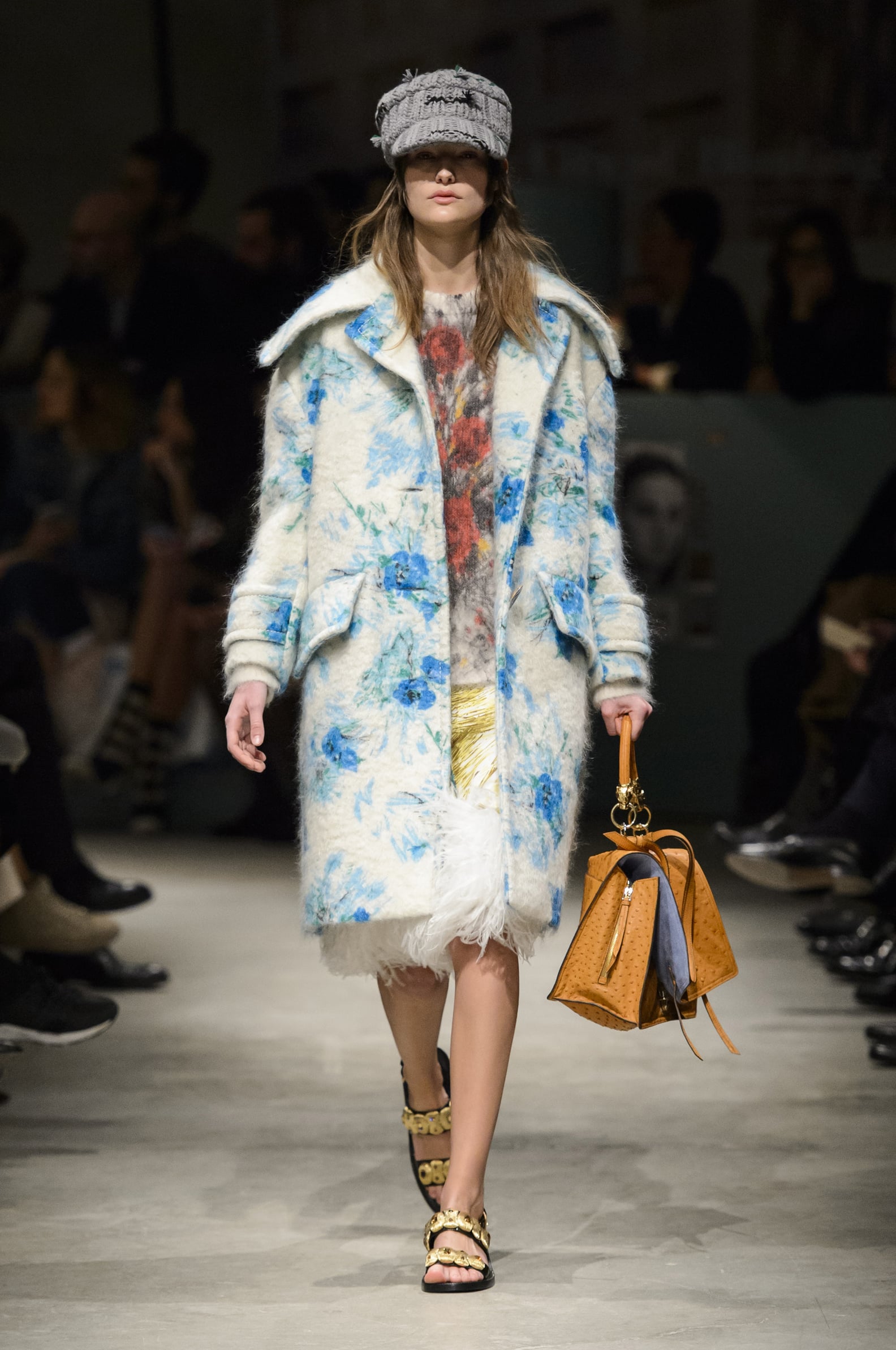 Prada Fall 2017 Runway | PS Fashion