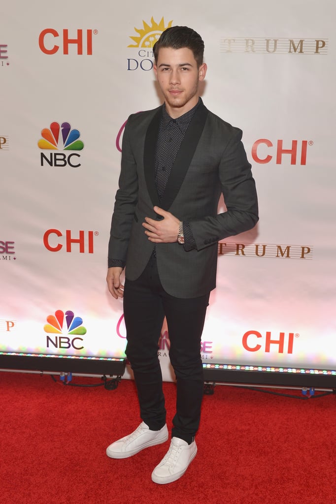 Nick Jonas 5 9 Male Celebrity Heights Pictures POPSUGAR