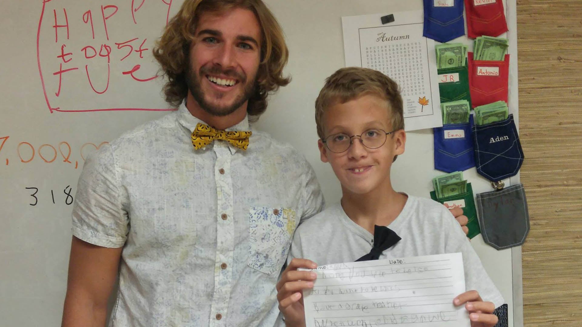 Special Ed Teacher Who Compliments Students Video Goes Viral | PS Family