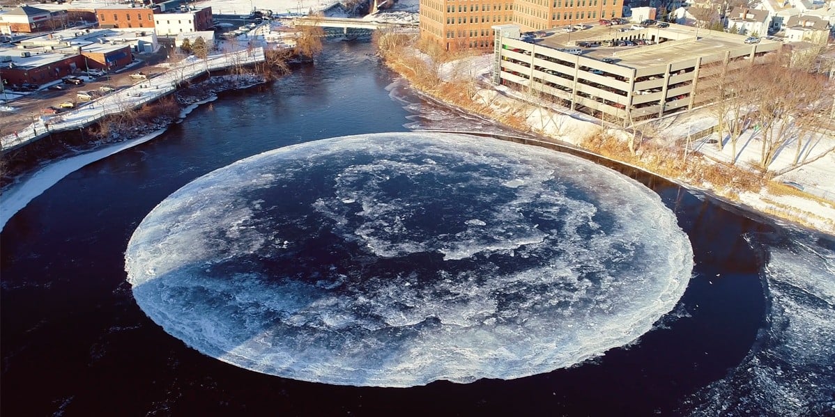 Spinning Ice Disk in Westbrook, Maine, January 2019 | POPSUGAR News