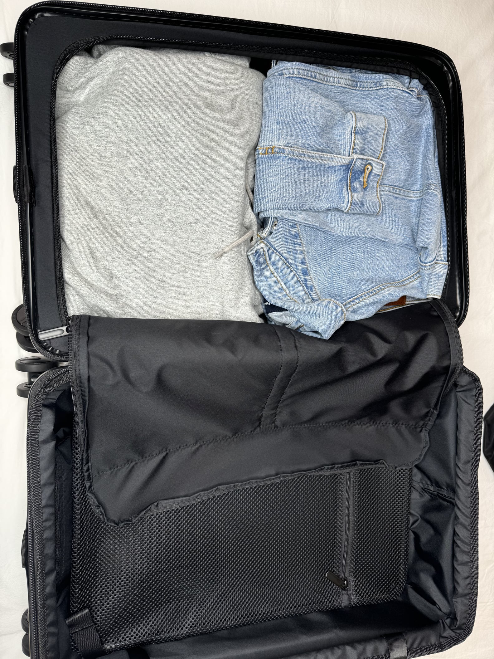 Quince Expandable Carry-On Hardshell Suitcase Review 2024 | PS Travel