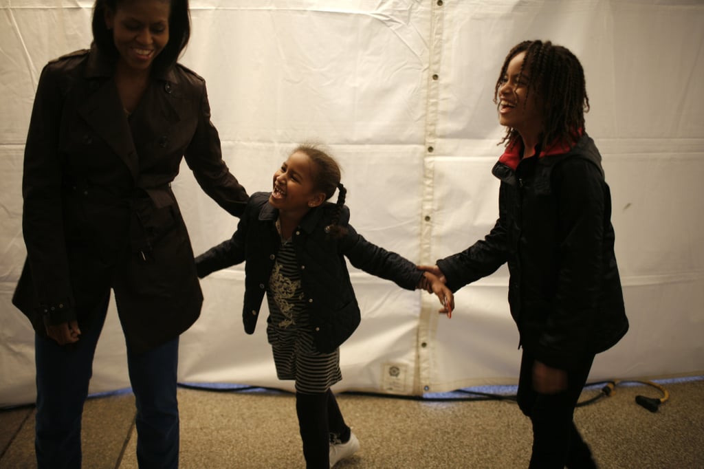 Michelle Obama Cute Pictures With Malia and Sasha | POPSUGAR Celebrity