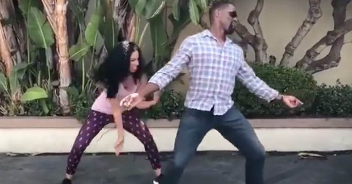 Sterling K. Brown and Susan Kelechi Watson Dancing Video | PS Celebrity