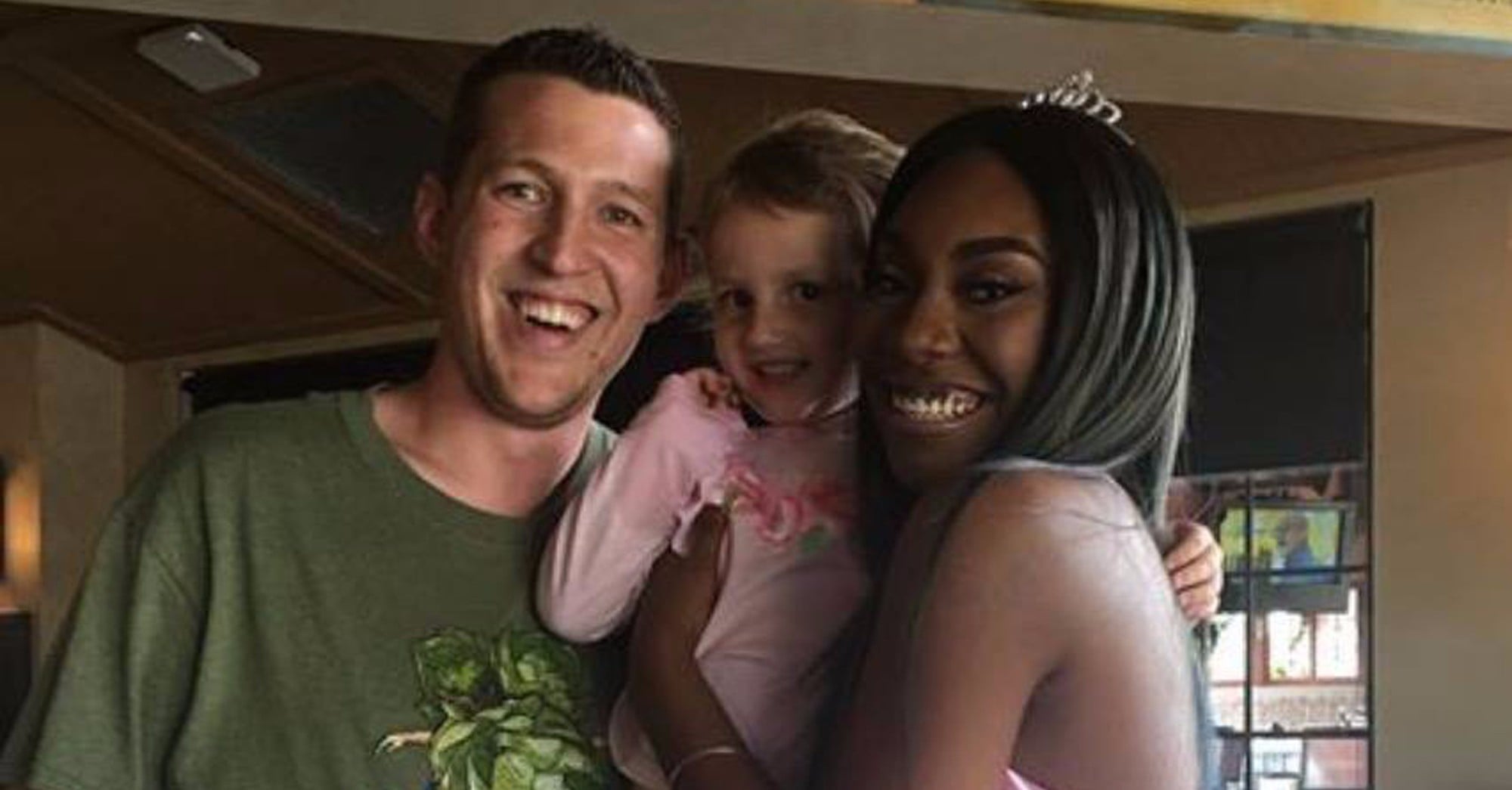 Girl Thinks Stranger Is a Princess | PS Family