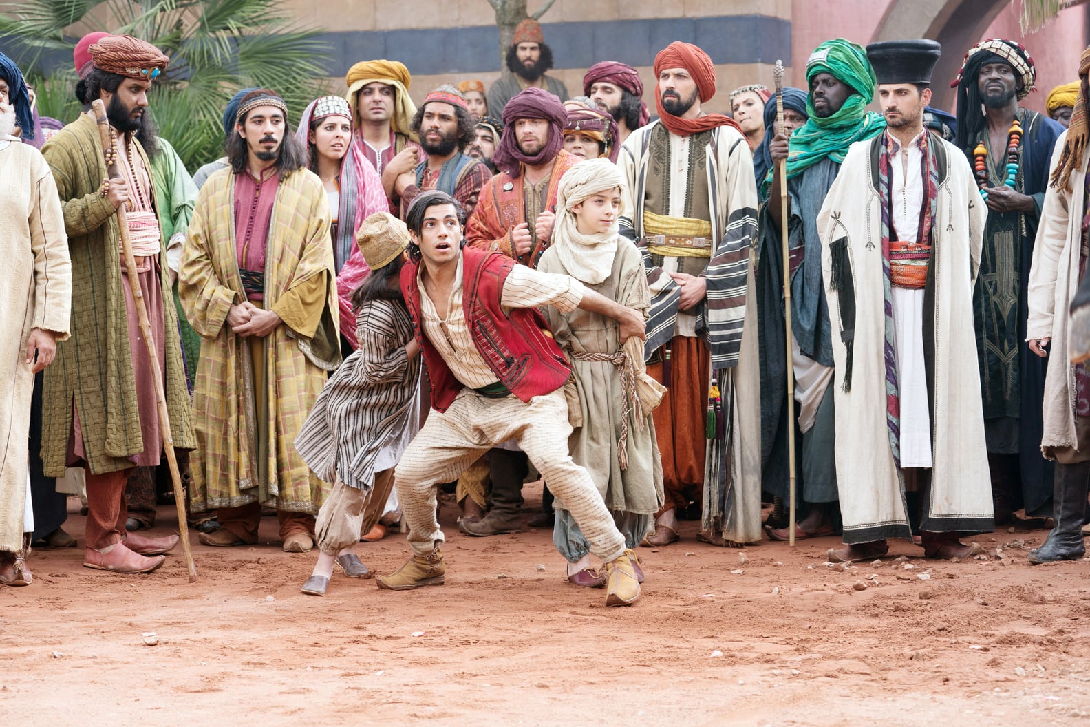 How Is the New Aladdin Different Than the Original? | PS Entertainment