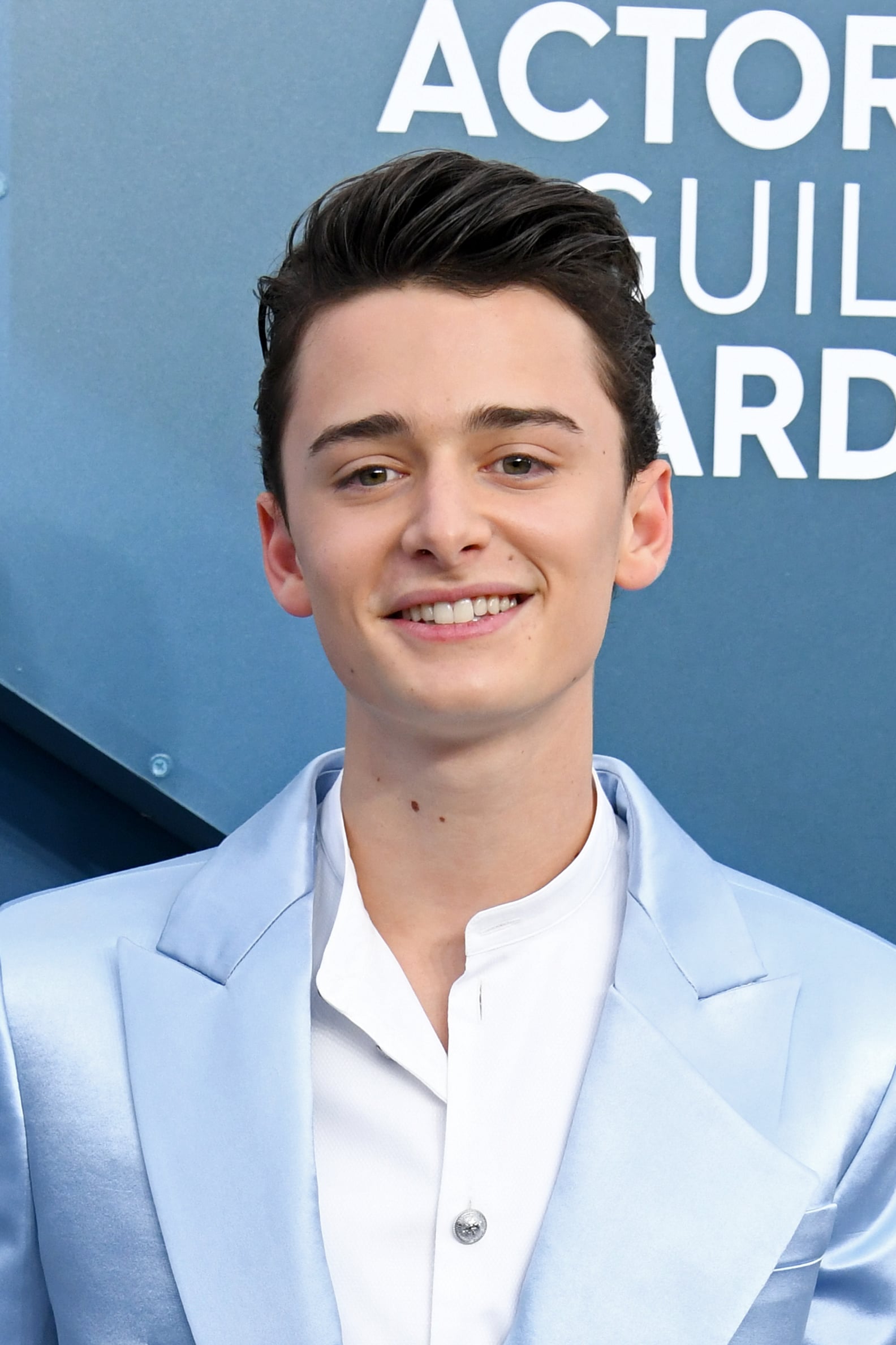 Noah Schnapp's Blue Balmain Suit at the SAG Awards | PS Fashion