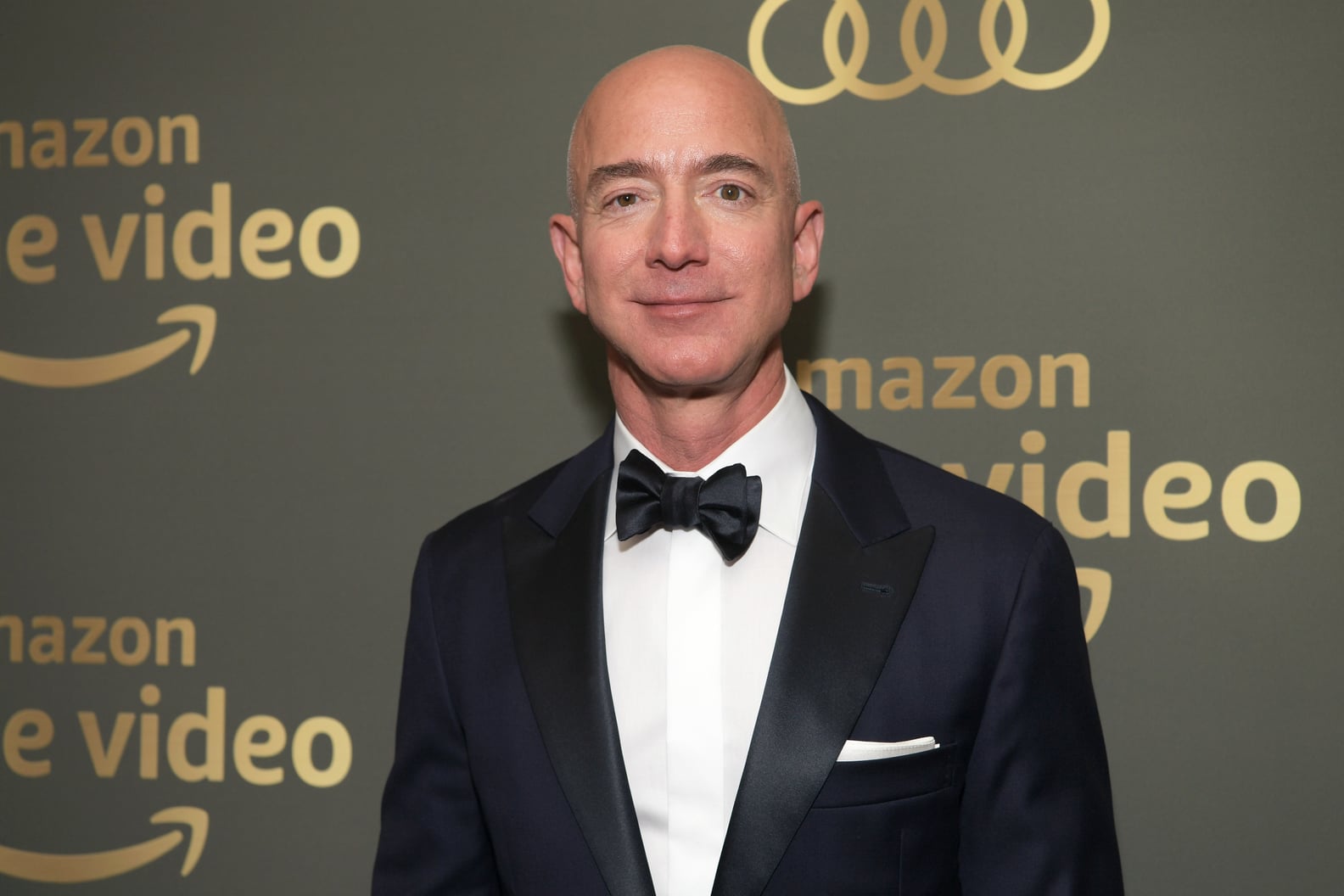 Amazon’s Jeff Bezos Pledges $10 Billion to Climate Change | POPSUGAR News