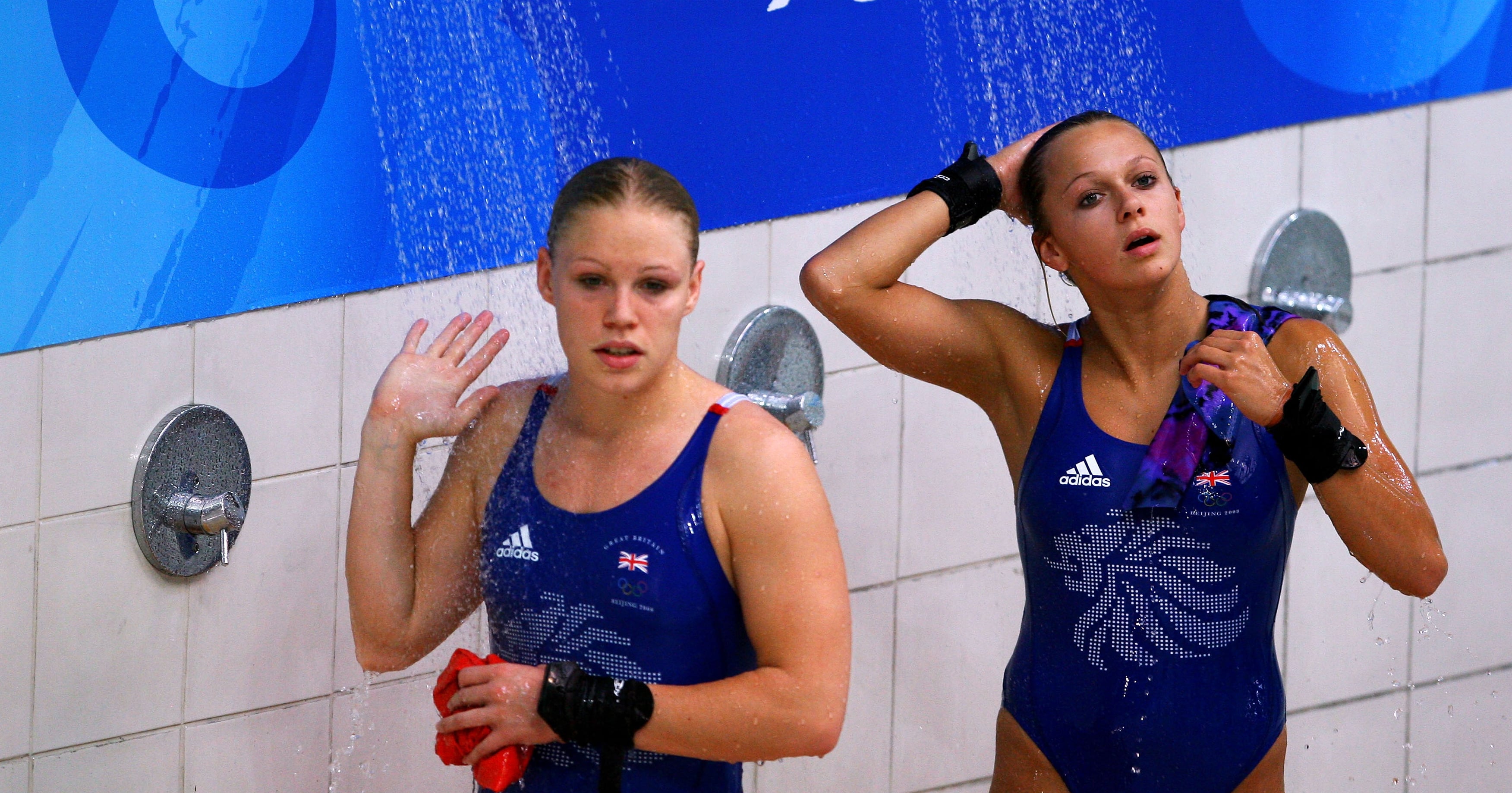 Why Olympic Divers Shower After Each Dive | POPSUGAR Fitness