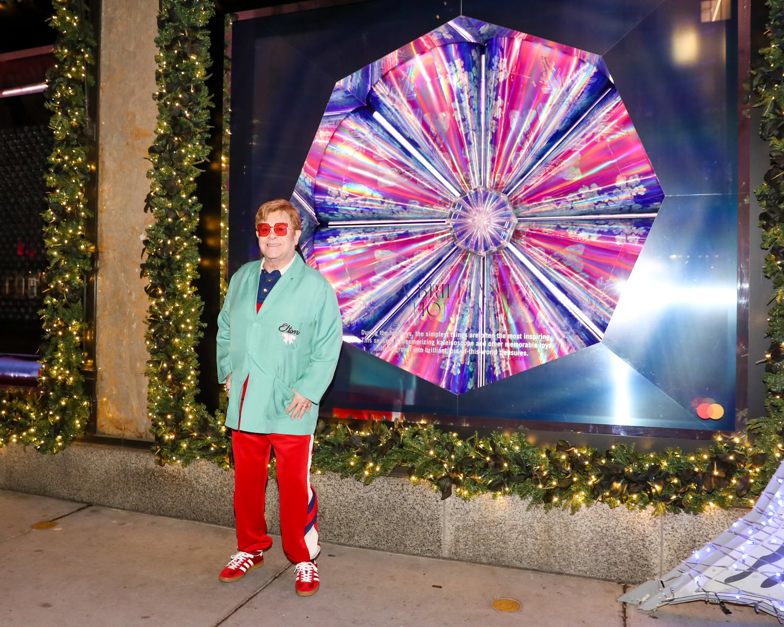 Elton John Performs at Saks Fifth Avenue | PS Entertainment