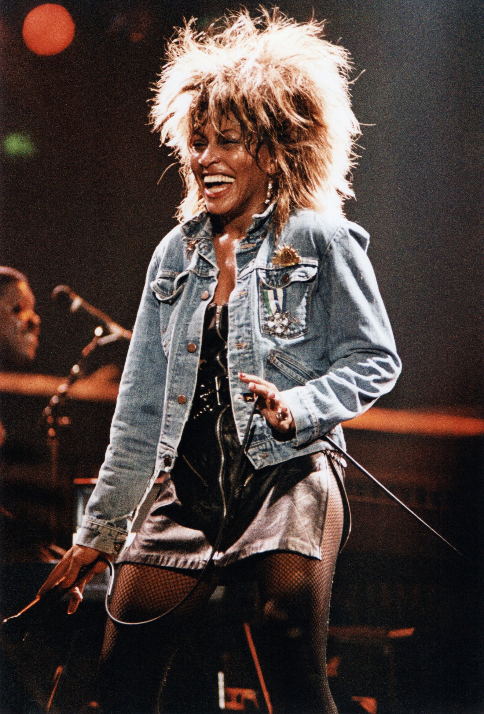 30 Iconic Musician Halloween Costume Ideas | PS Celebrity