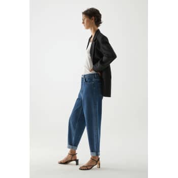 How to Wear Boyfriend Jeans: 19 Outfit Ideas For 2020 | PS Fashion
