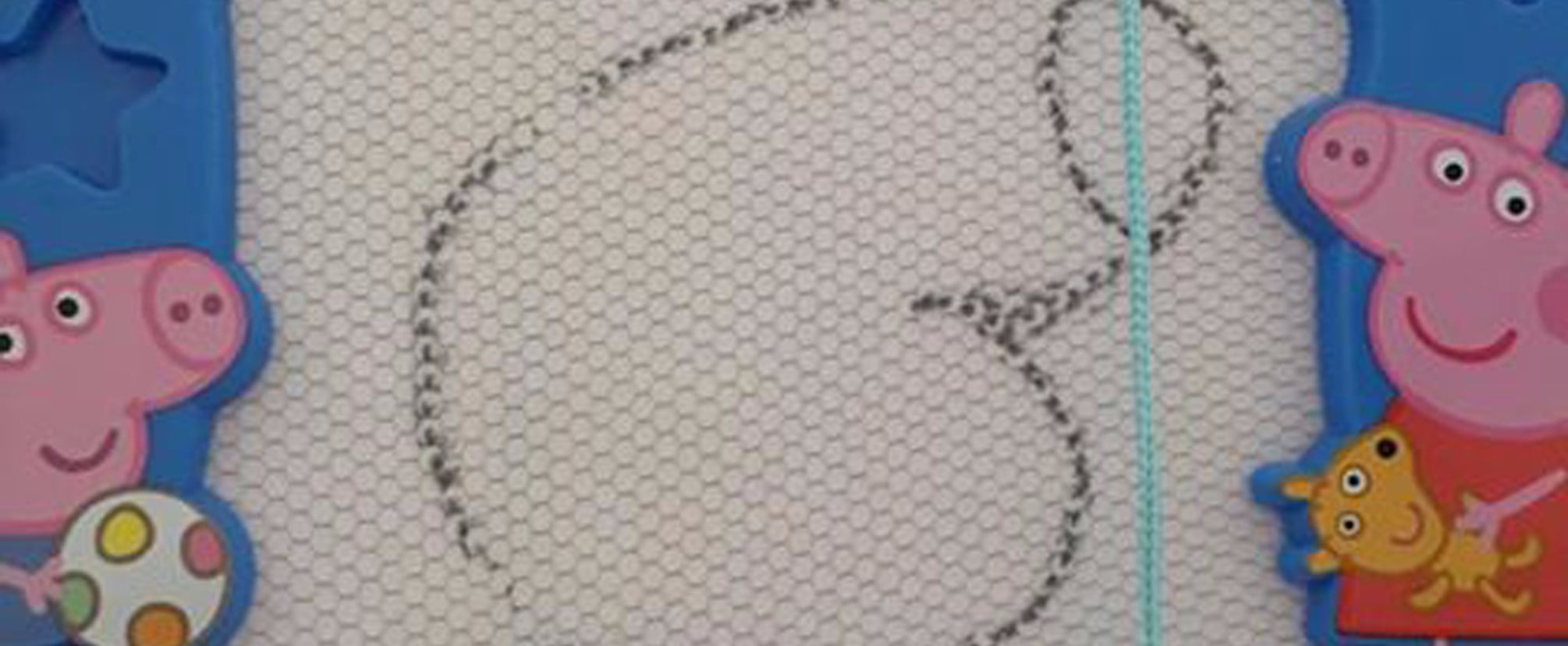 Mom Teaches Her Daughter How to Draw Peppa Pig | PS Family