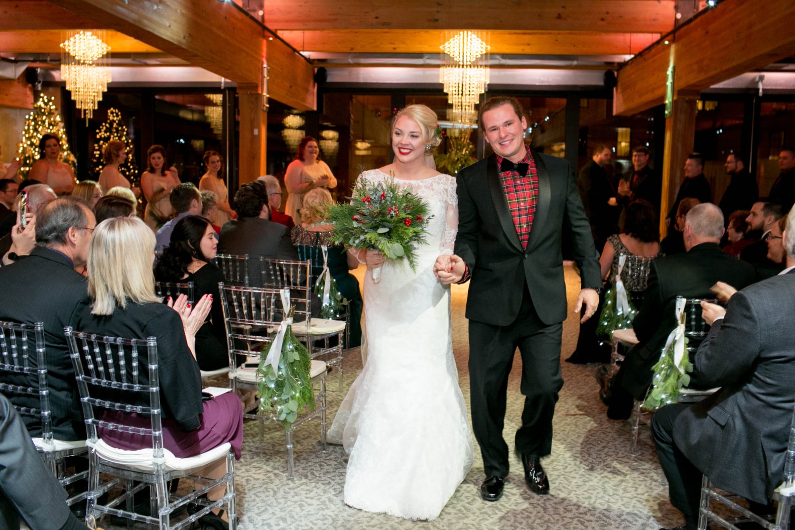 Plaid Holiday Wedding | PS Love