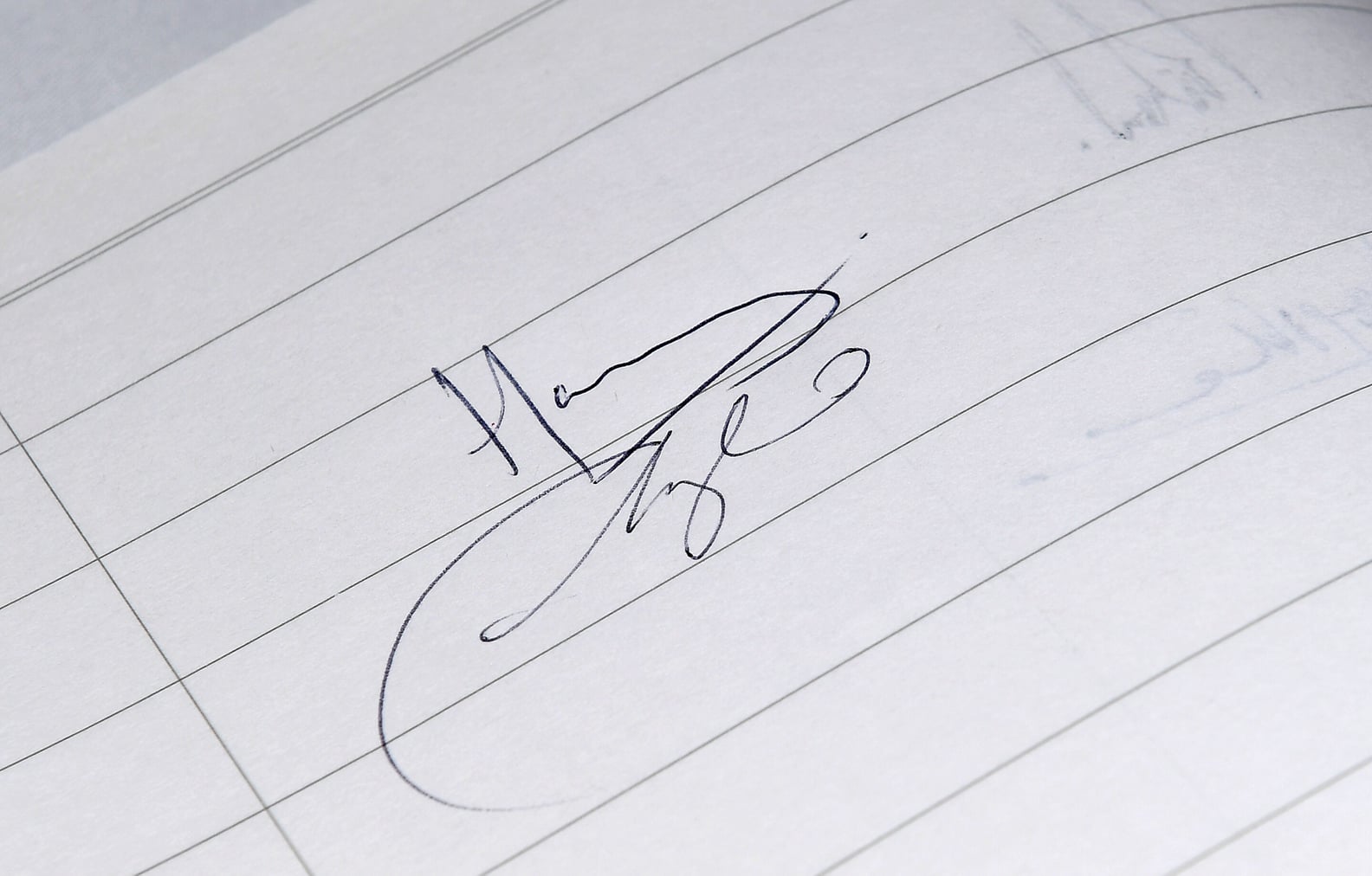 Meghan Markle's Handwriting Pictures | PS Celebrity