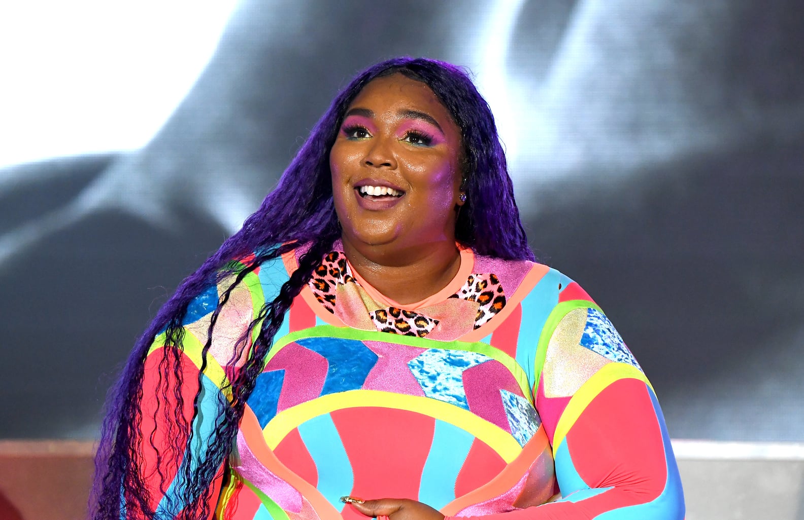 Lizzo's Star Chain Nail Art | POPSUGAR Beauty