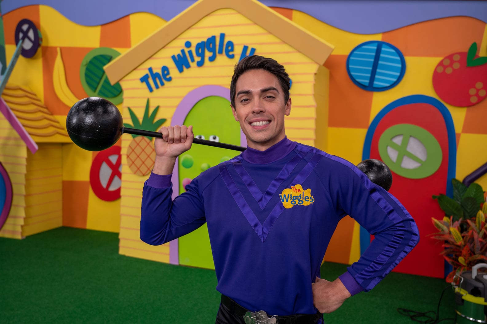 Meet John Pearce, the Purple Wiggle Going Viral on TikTok | POPSUGAR ...