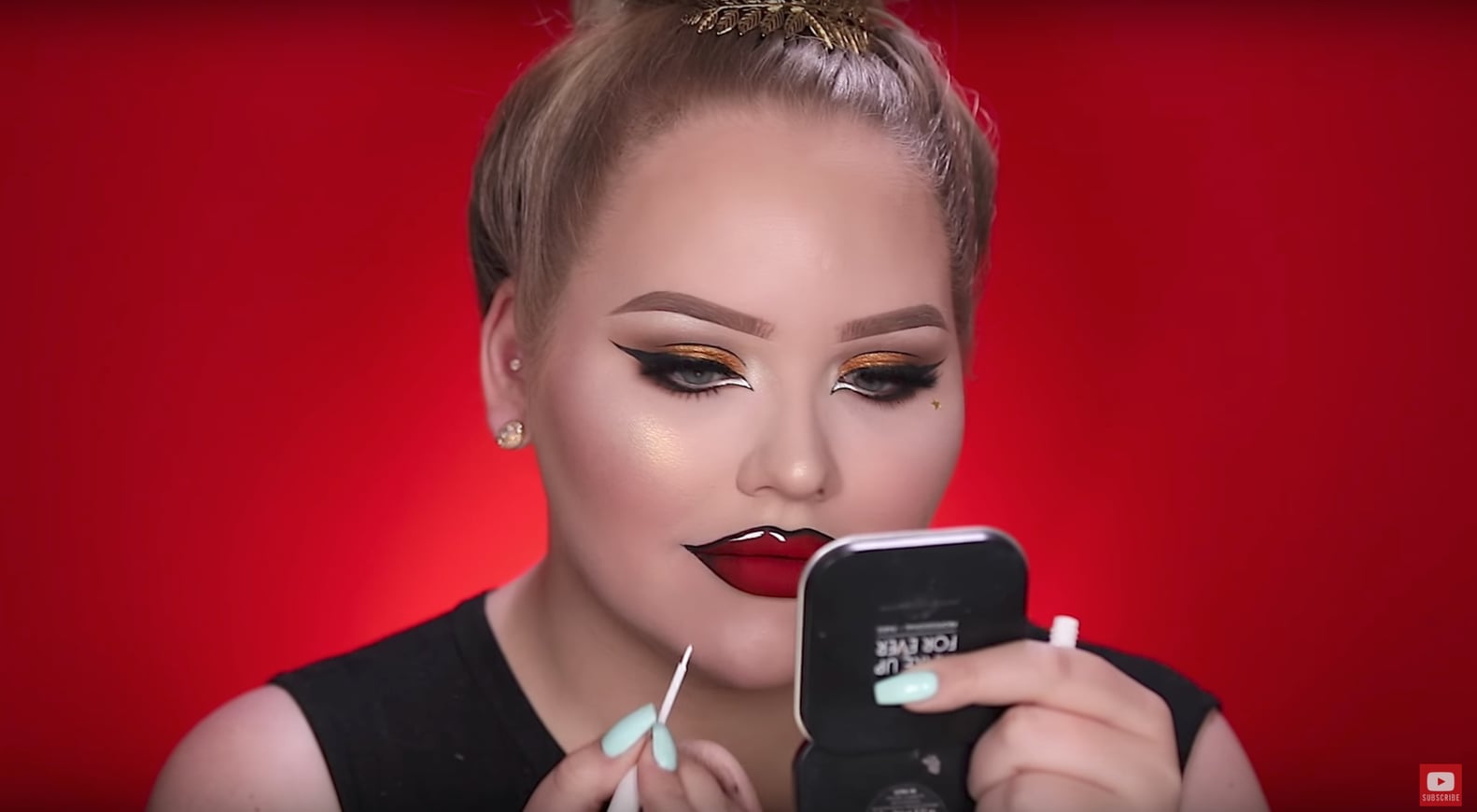 Nikkie Tutorials Wonder Woman Makeup Tutorial | PS Beauty