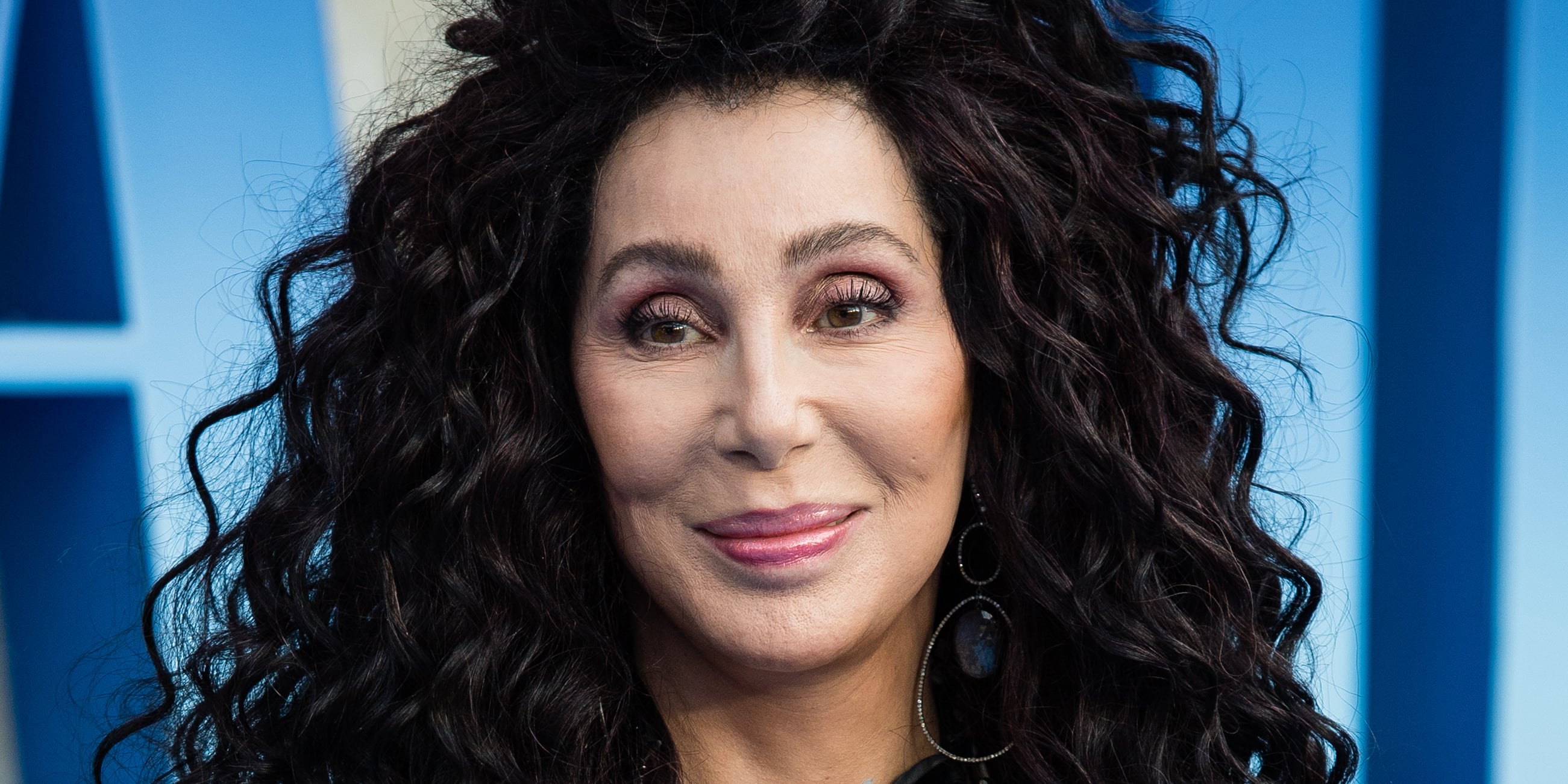 Cher’s Platinum-Blonde Hair Colour: See Photos | PS UK Beauty