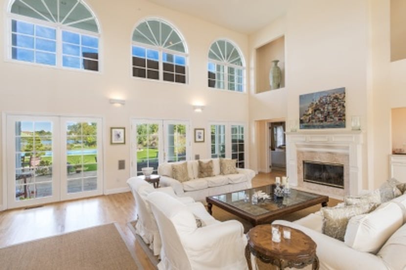 RHONY Star Ramona Singer Rents Her Hamptons House | PS Home