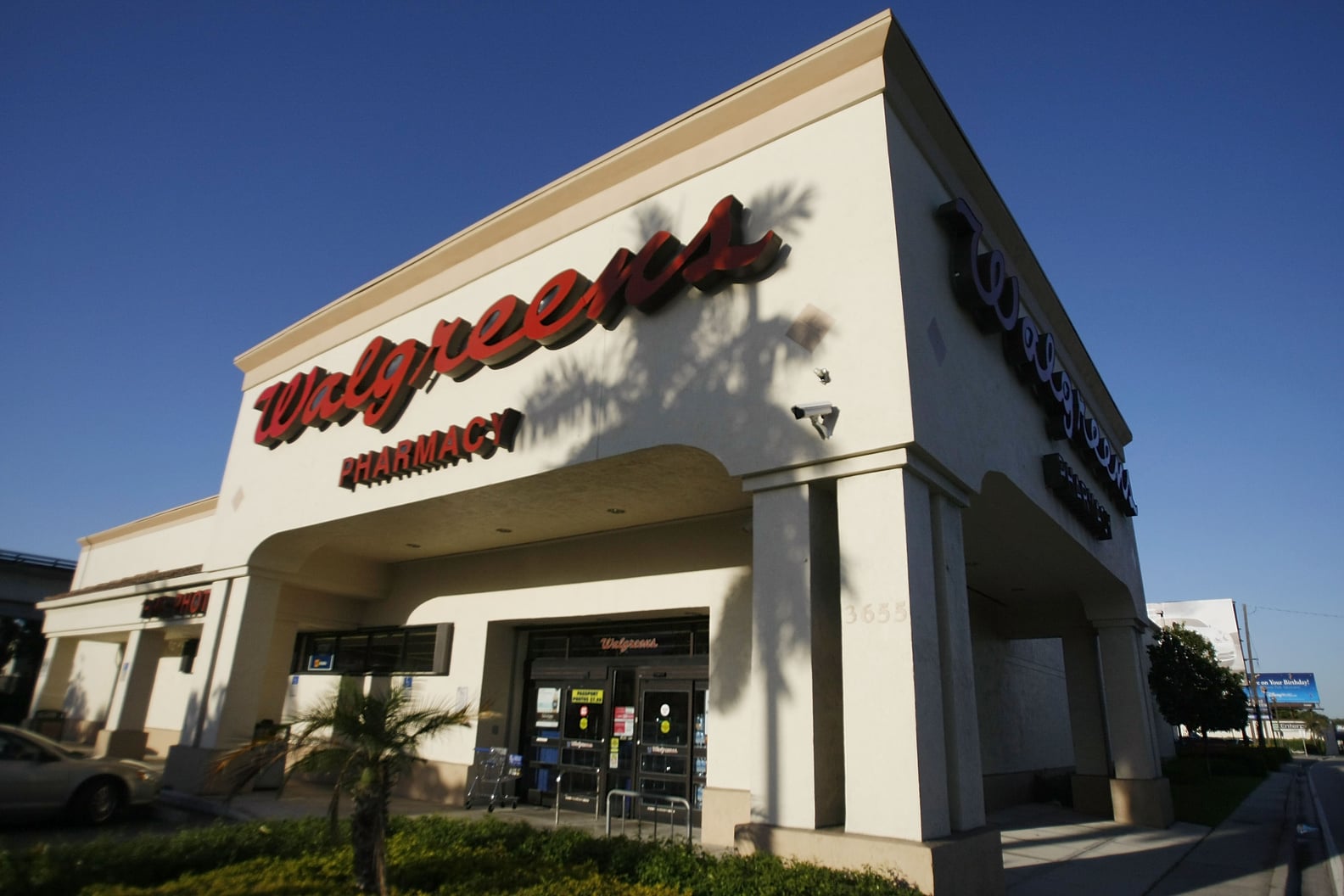 Walgreens Patrons Boycott Over Refusal to Sell Birth Control | PS Fitness