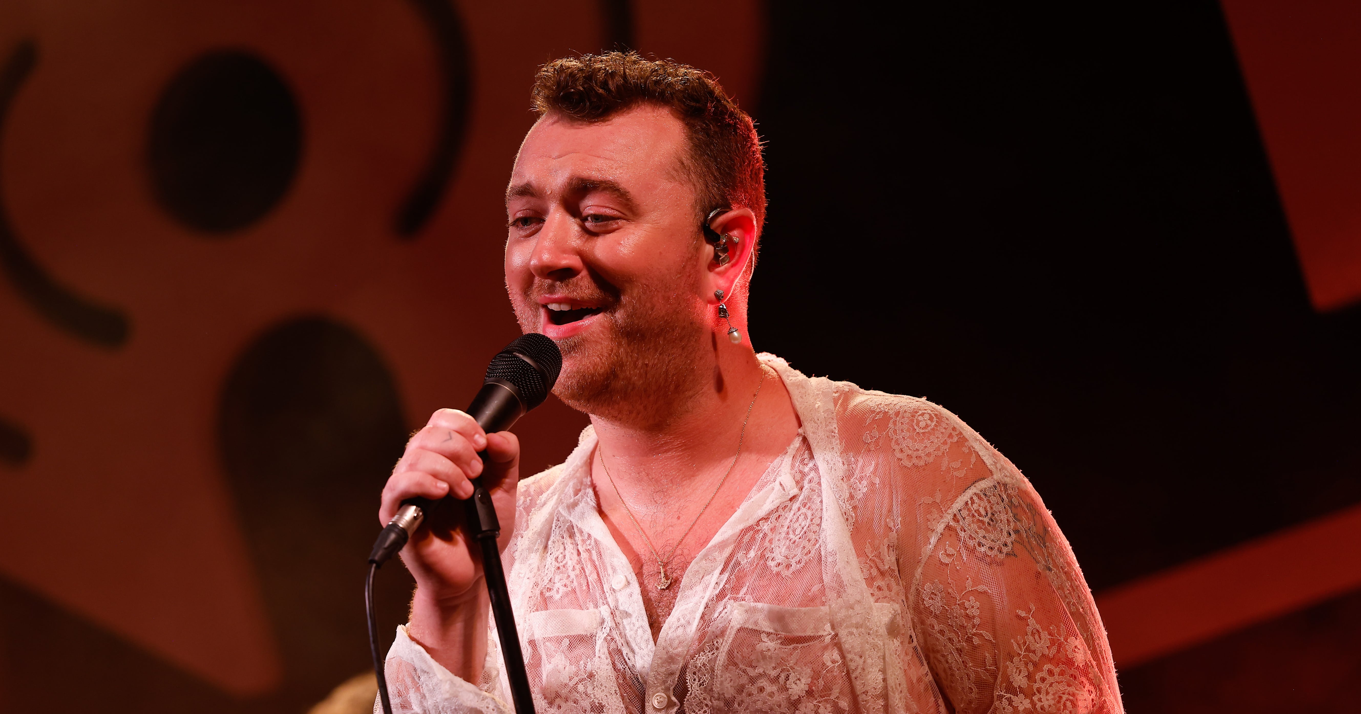 Sam Smith's "Unholy" Inspires TikTok Dance Challenge: Videos | POPSUGAR ...