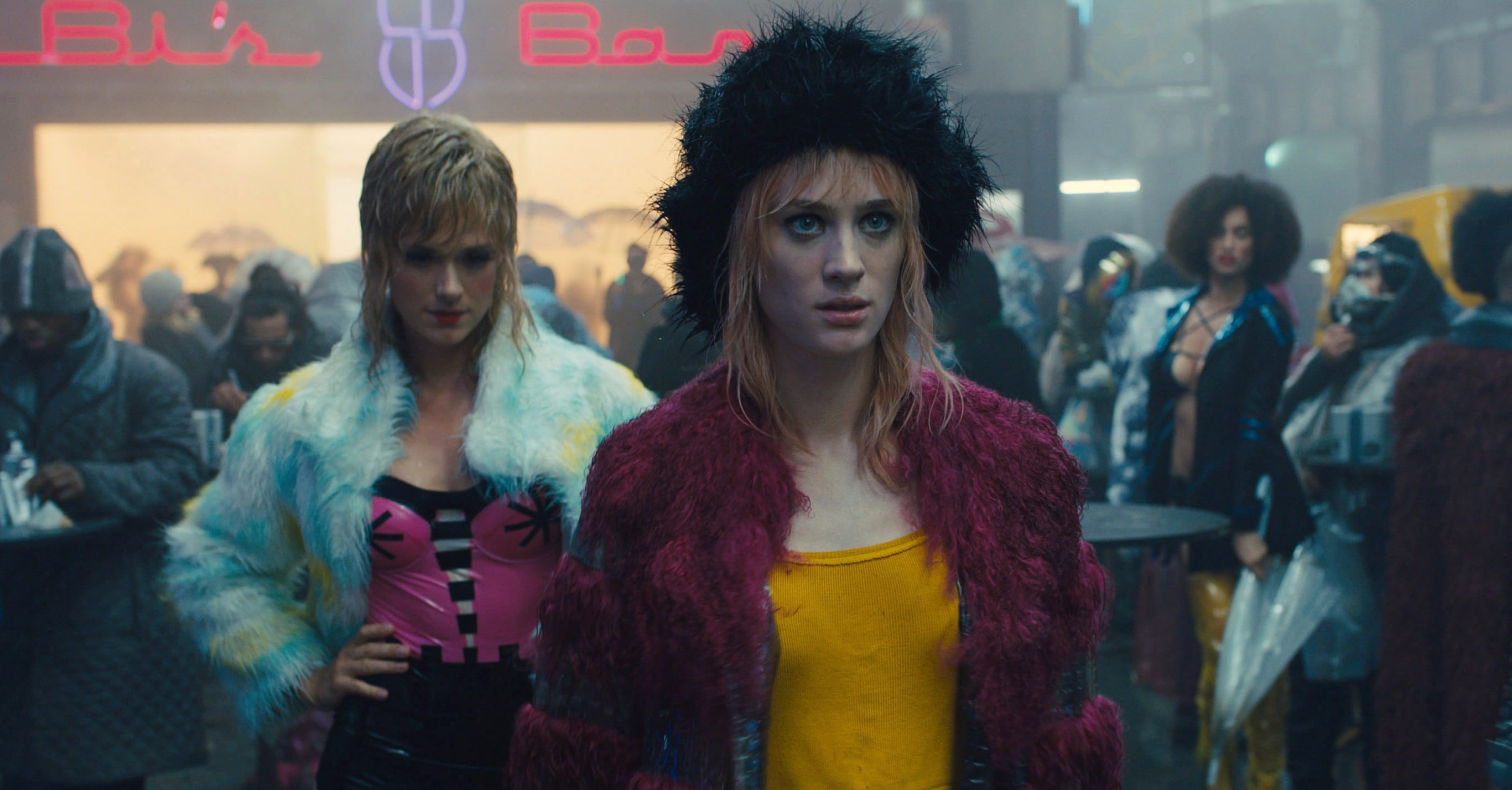 Who Plays Mariette in Blade Runner 2049? | POPSUGAR Entertainment