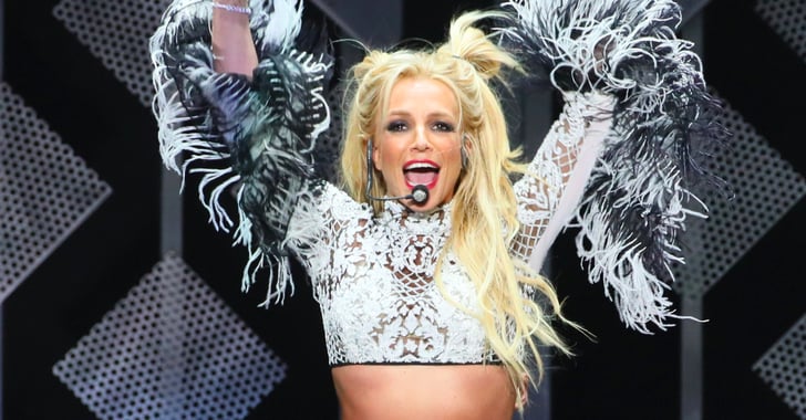 Britney Spears Ab Workout on Box | POPSUGAR Fitness