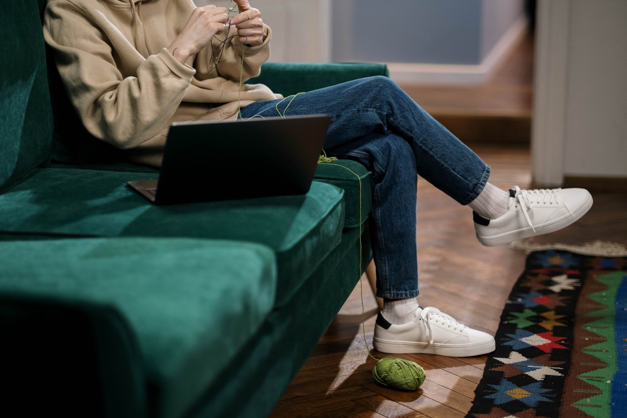 Why Do I Shake My Leg When I m Sitting POPSUGAR Fitness UK