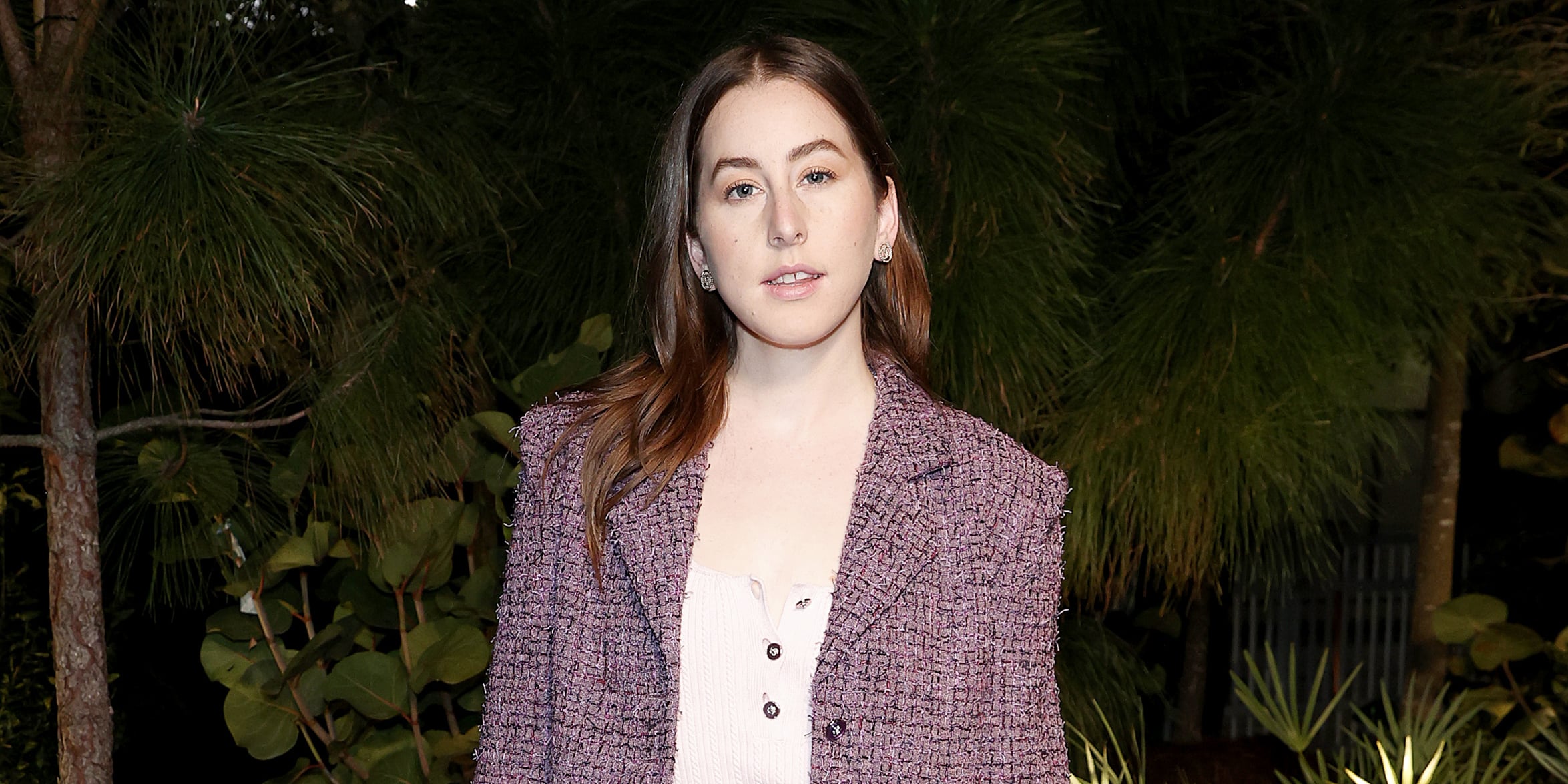 Who Is Alana Haim? 7 Facts About the Singer-Turned-Actress | PS Celebrity