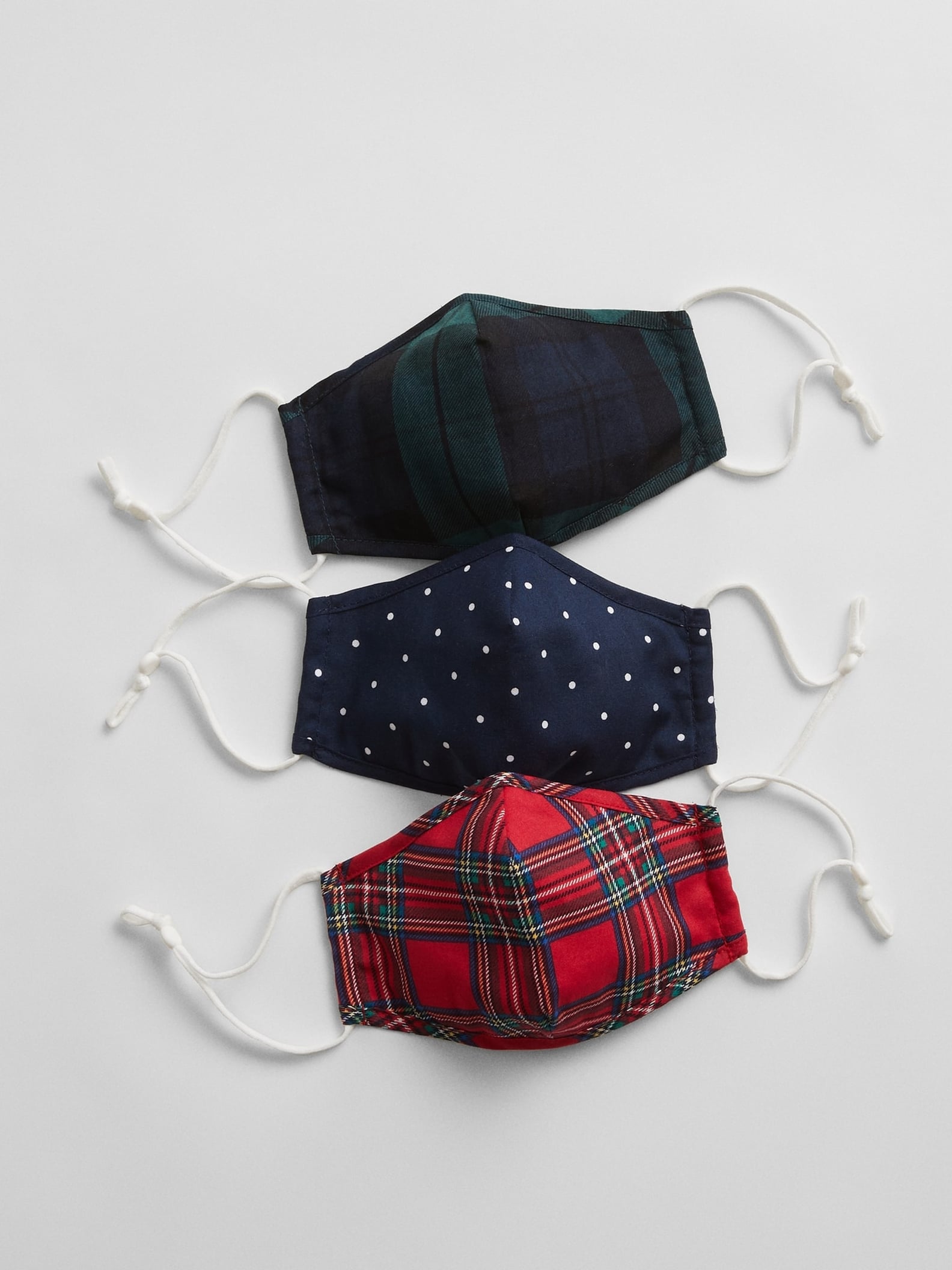 Holiday Face Masks From Gap, Banana Republic, and Athleta | PS Smart Living